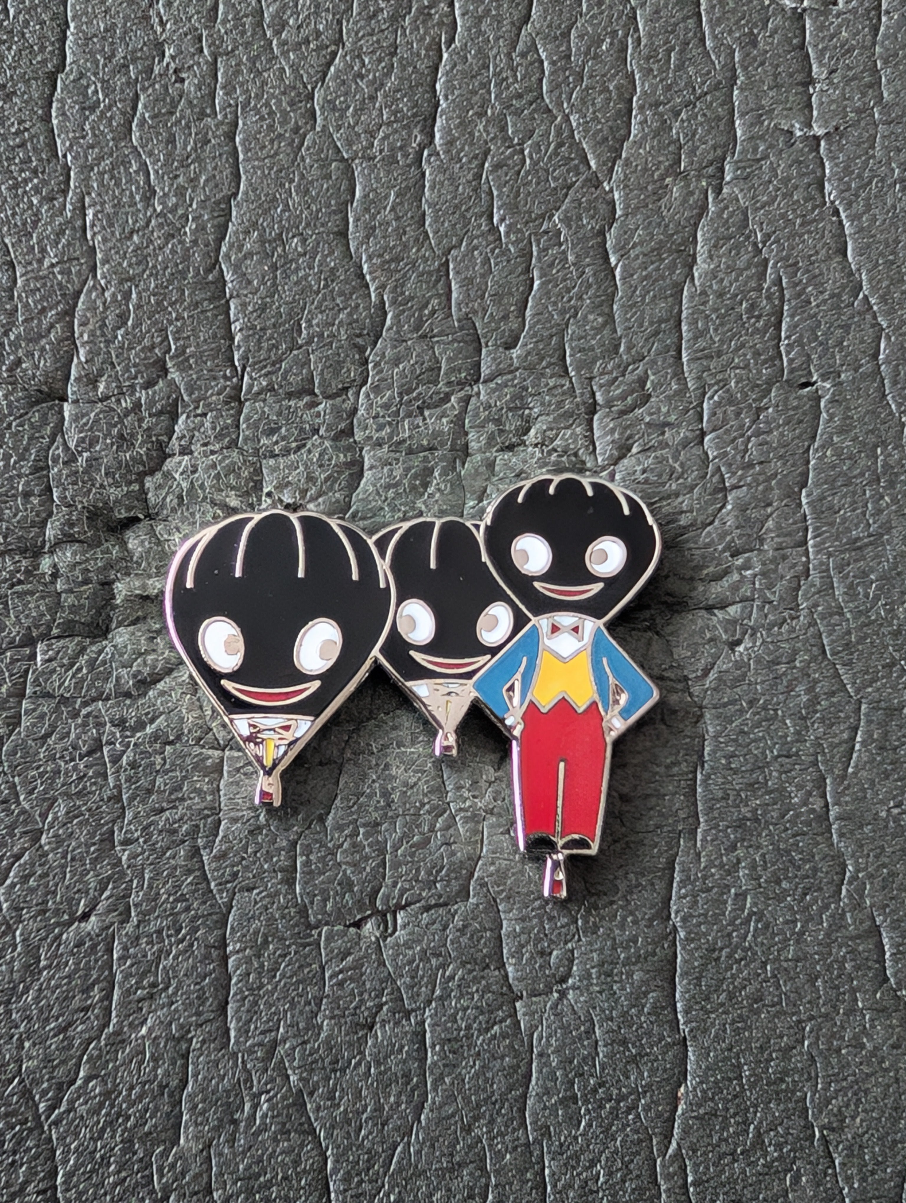 Ba8s Triple Balloon Badge – GollyBadges.com