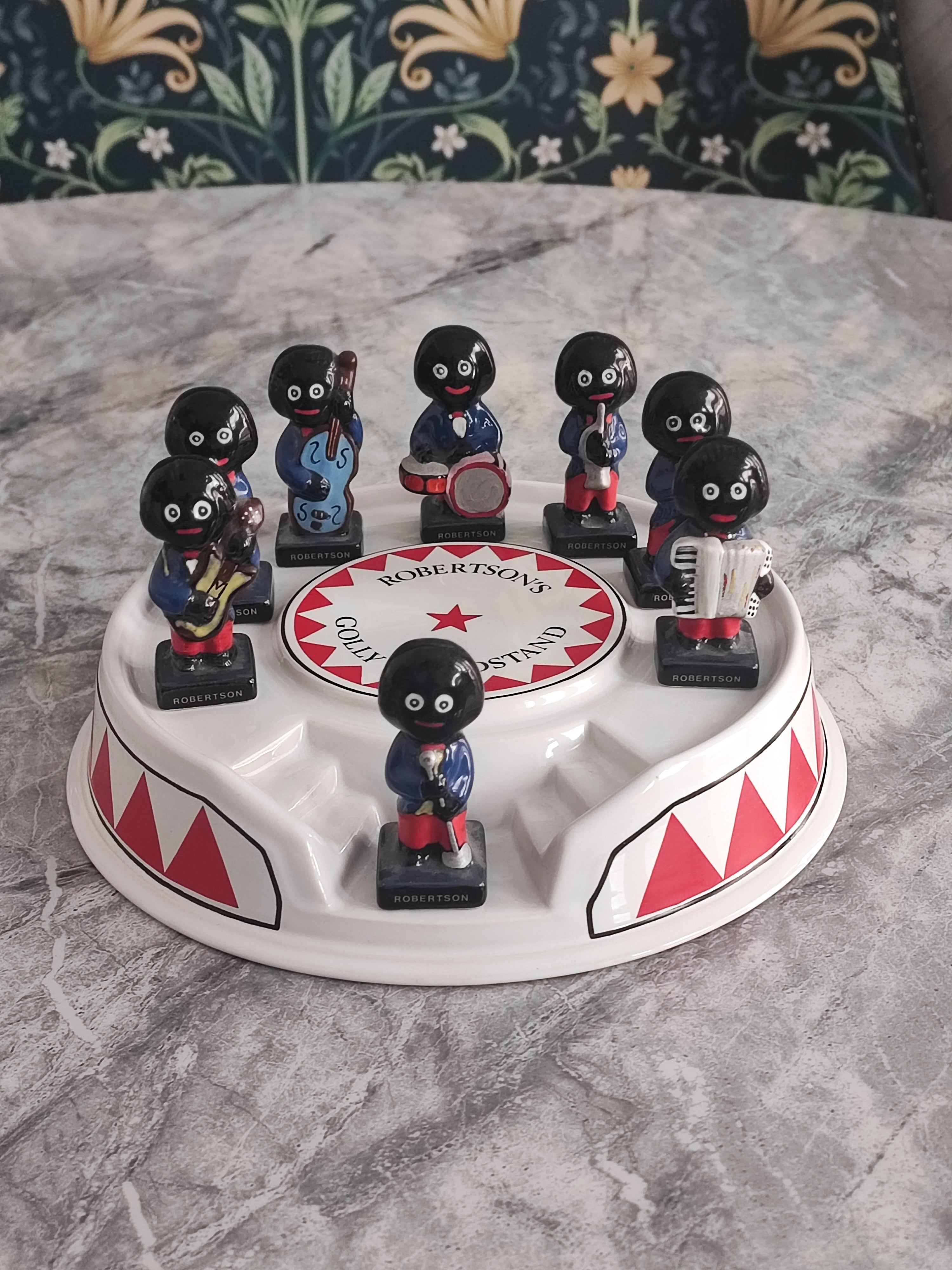 Golly Badges – GollyBadges.com