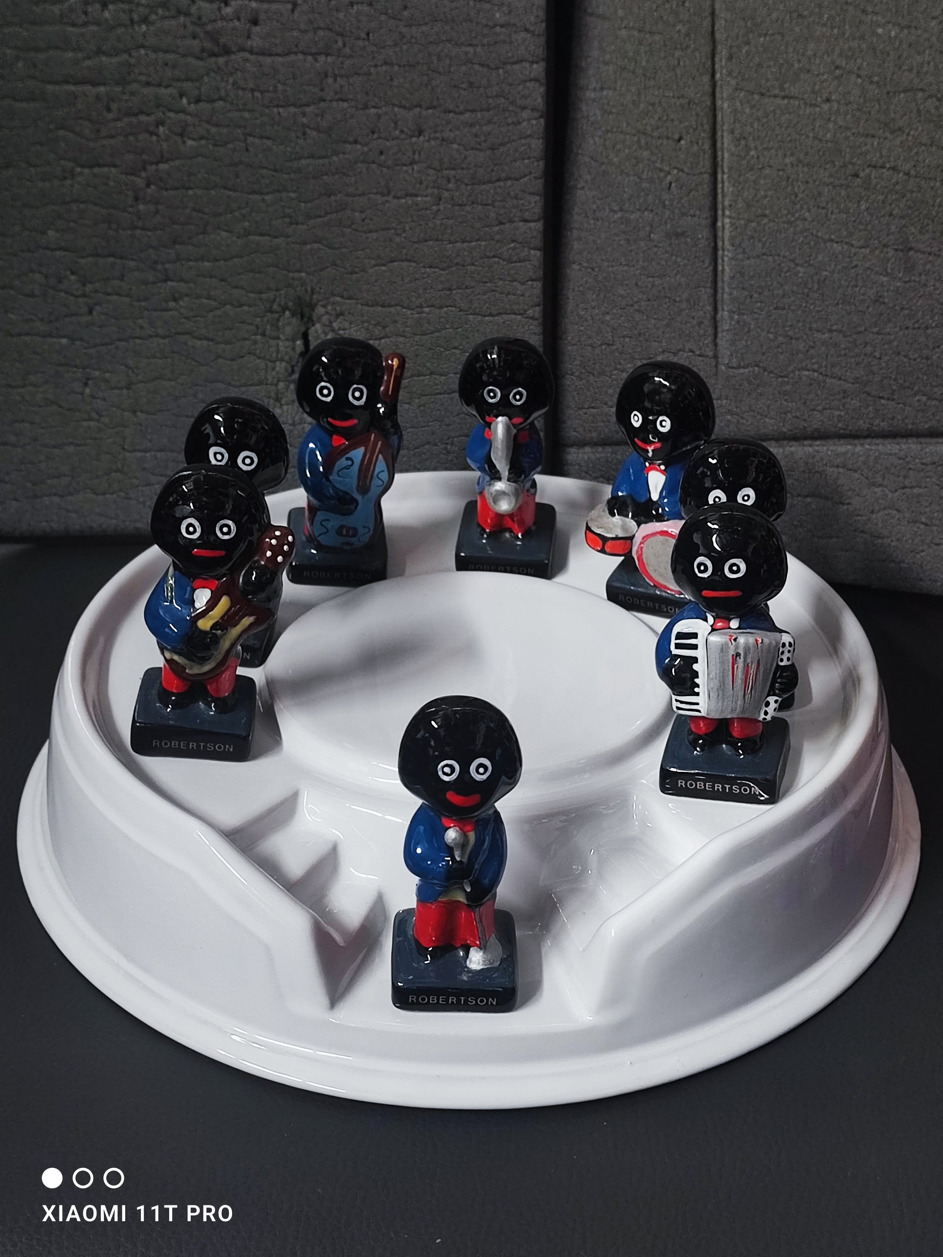 Golly Badges – GollyBadges.com