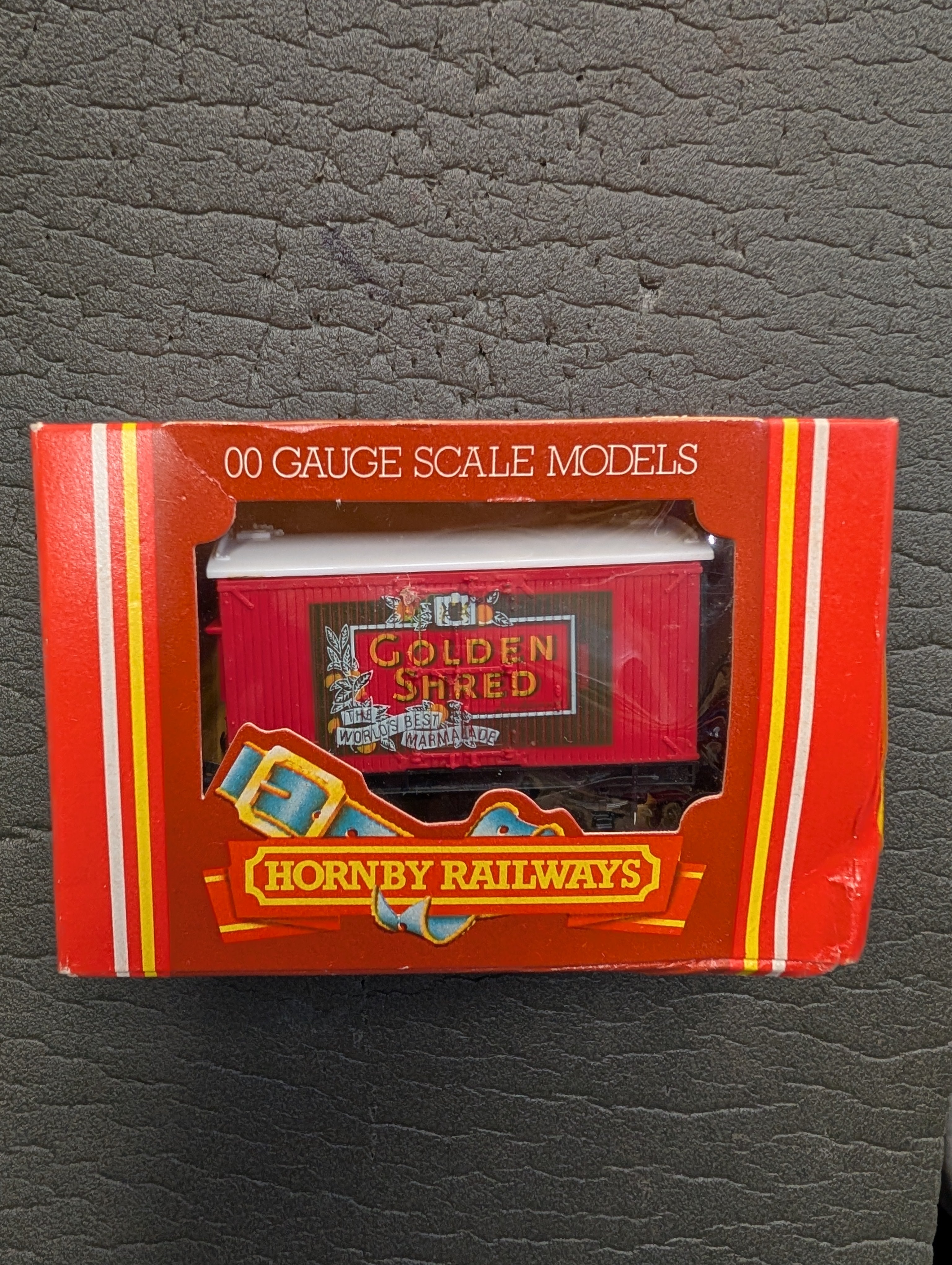 Golden Shred Train Carriage by Hornby Railways – GollyBadges.com