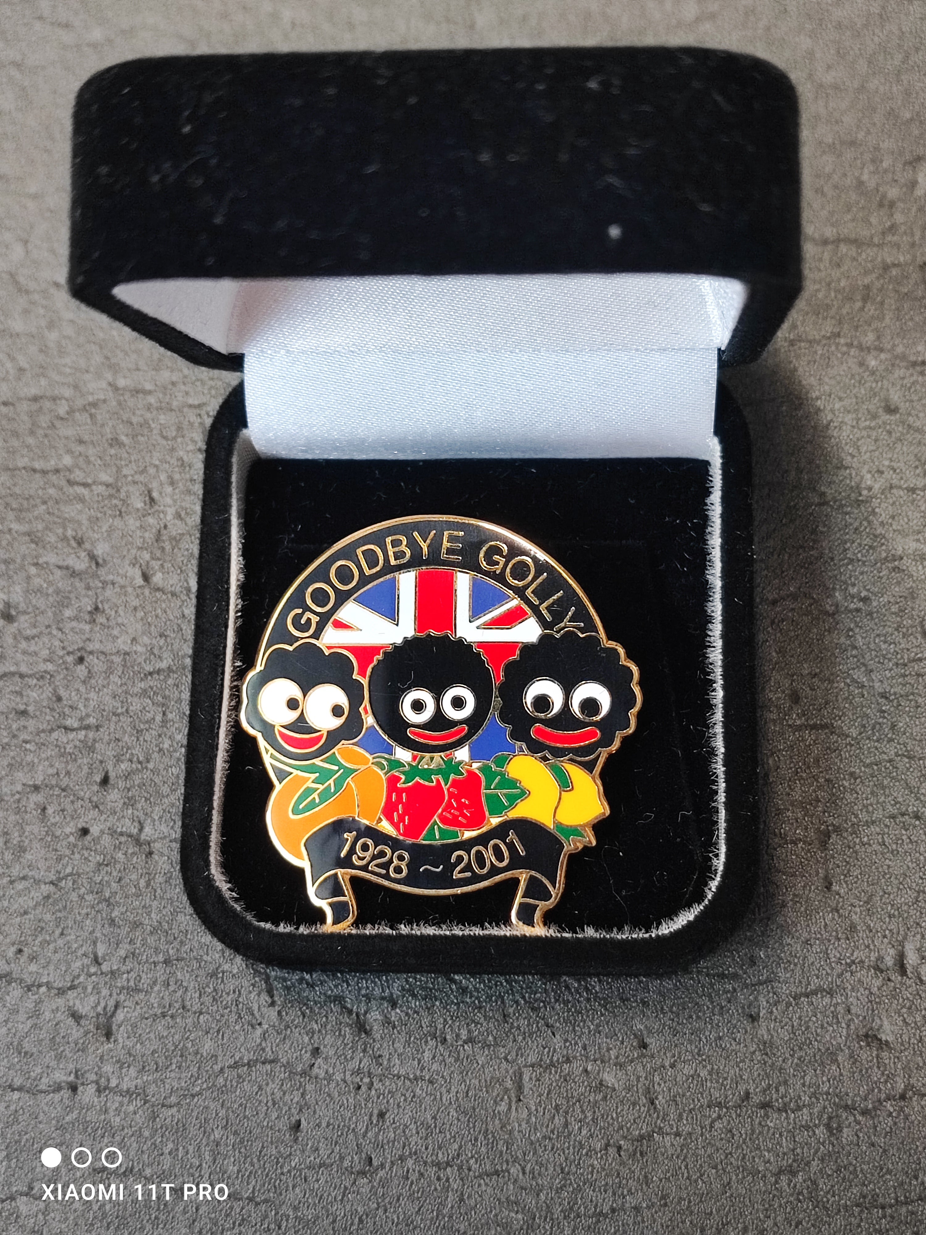 Goodbye Golly Badge Boxed – GollyBadges.com