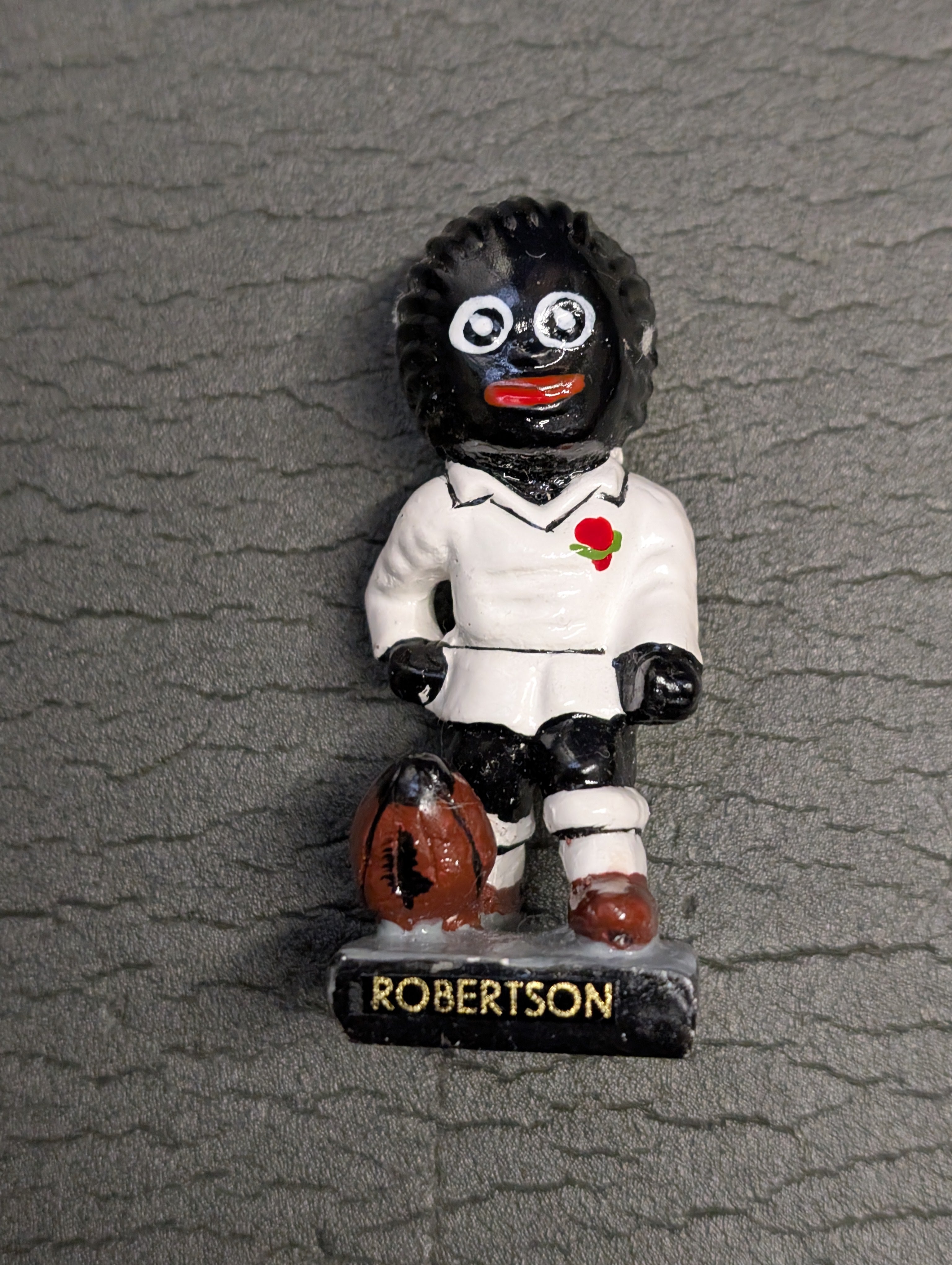 Non Robertsons England Rugby Figure – GollyBadges.com
