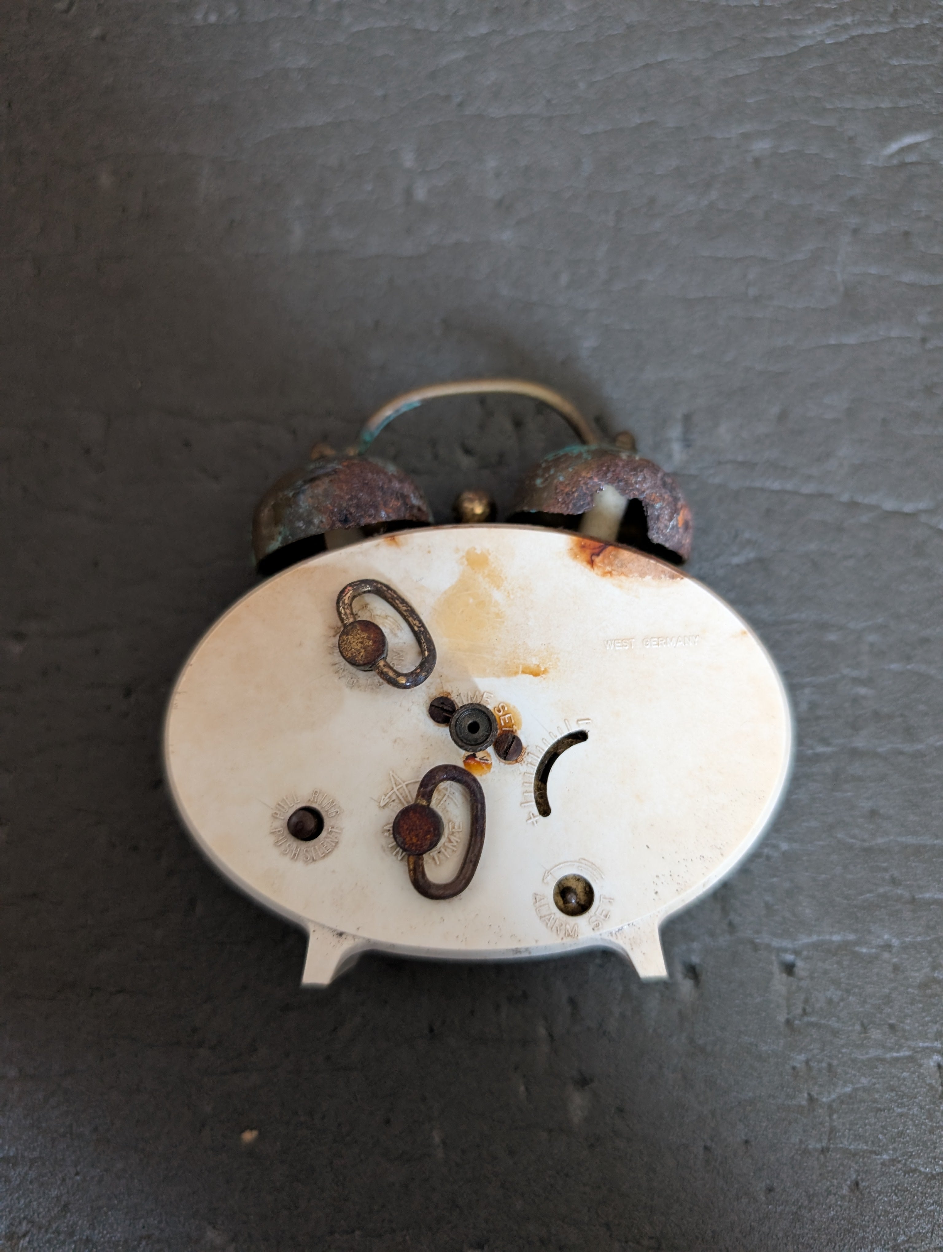 Robertsons Golly Alarm Clock – GollyBadges.com