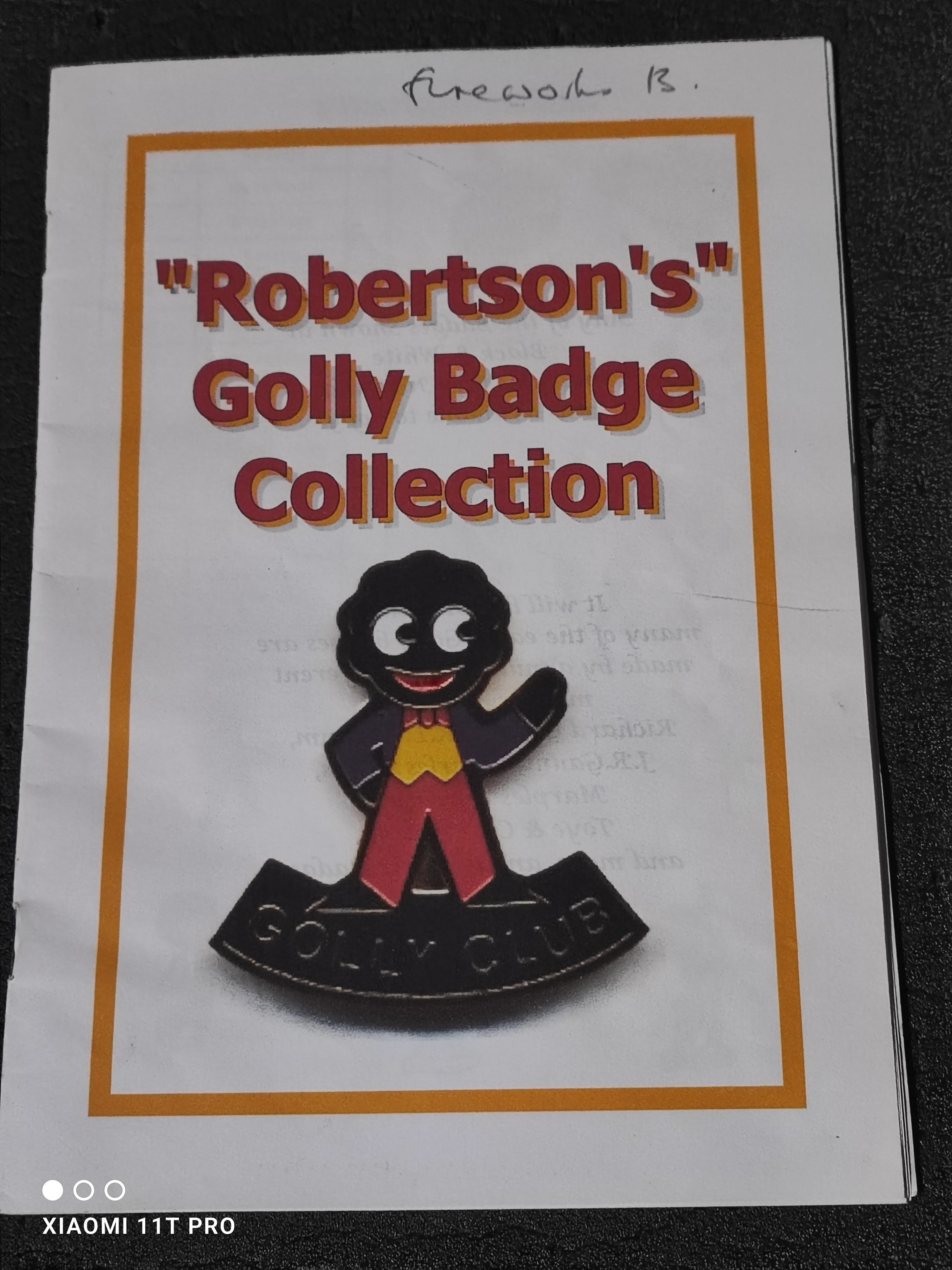 Robertsons Golly Badge Collection by Richard Burton – GollyBadges.com
