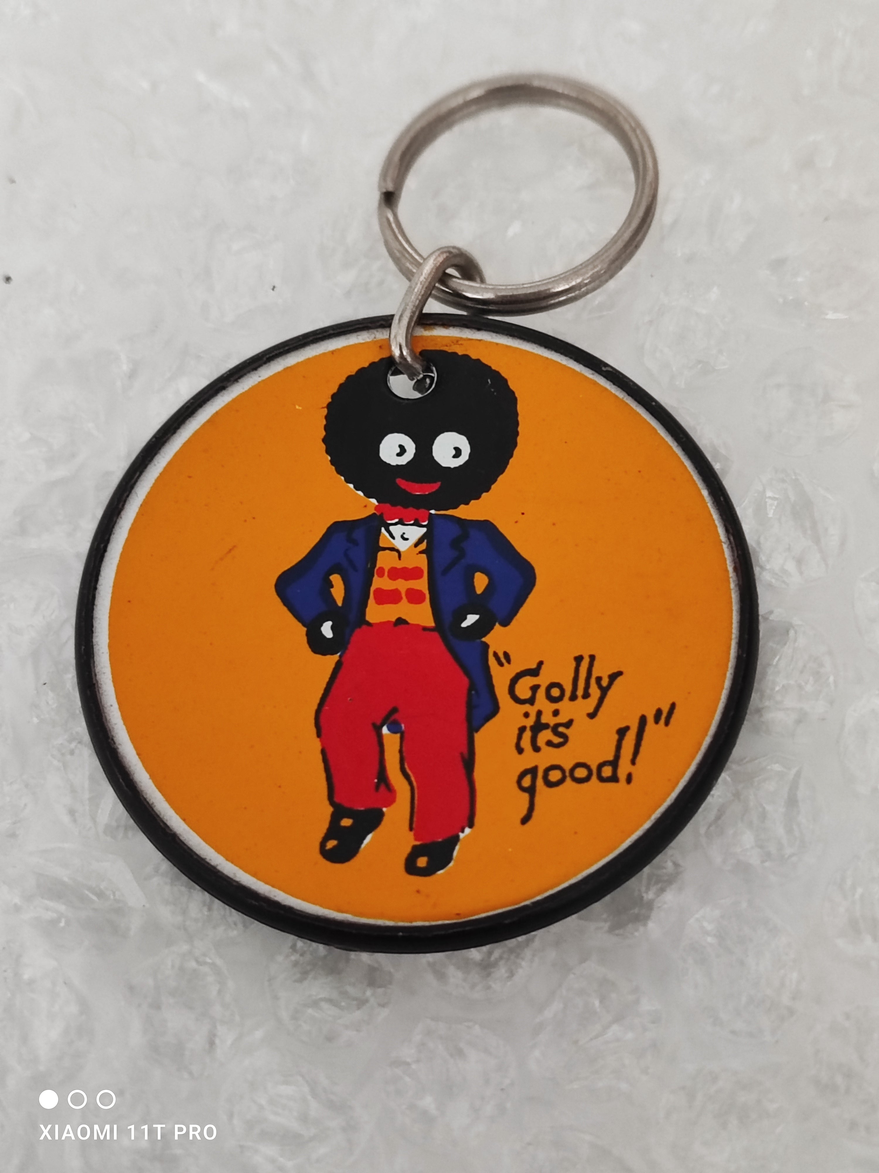 Robertsons Orange Round Enamel Keyring by Garnier – GollyBadges.com