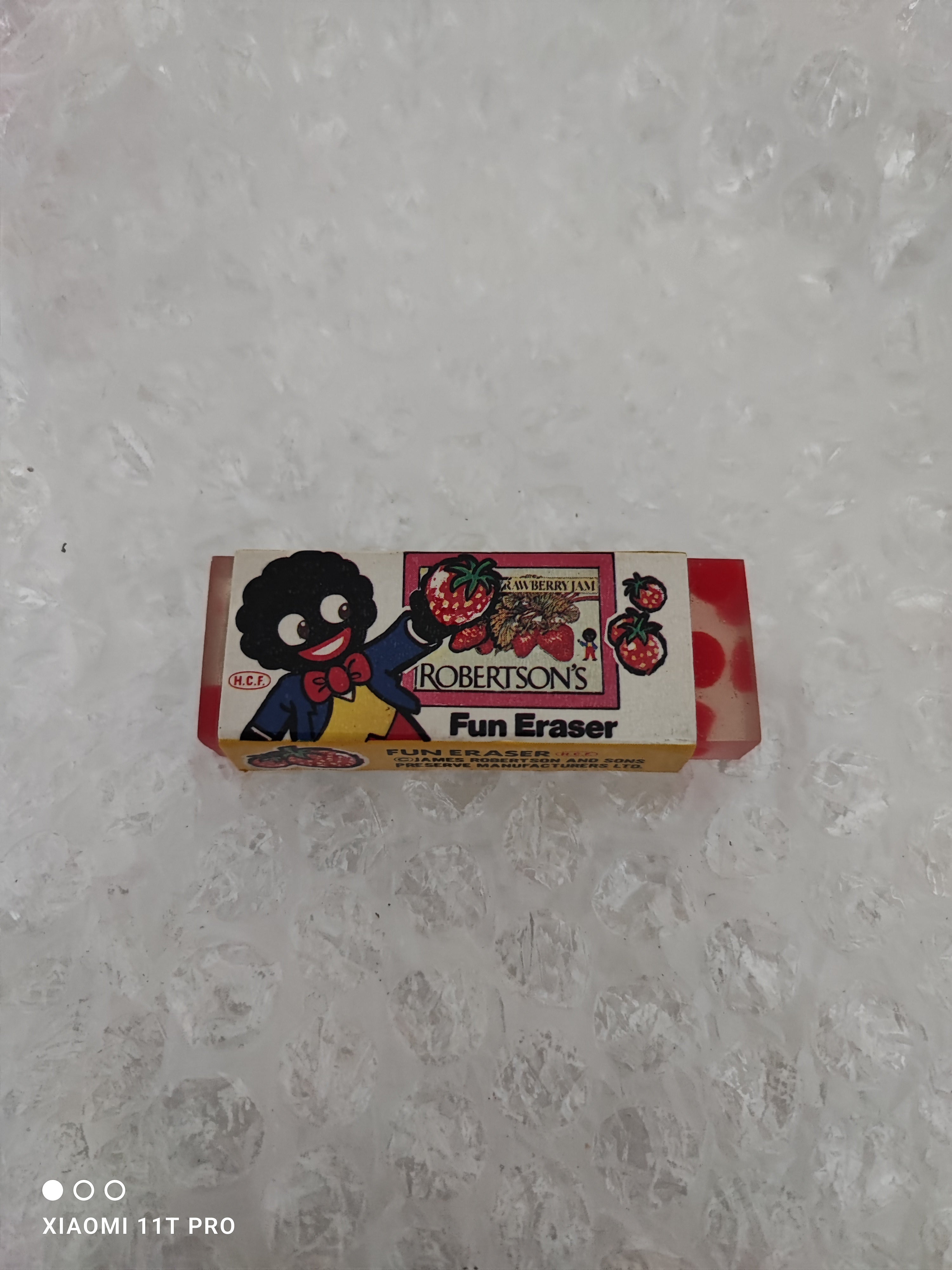 Robertsons Strawberry Eraser – GollyBadges.com
