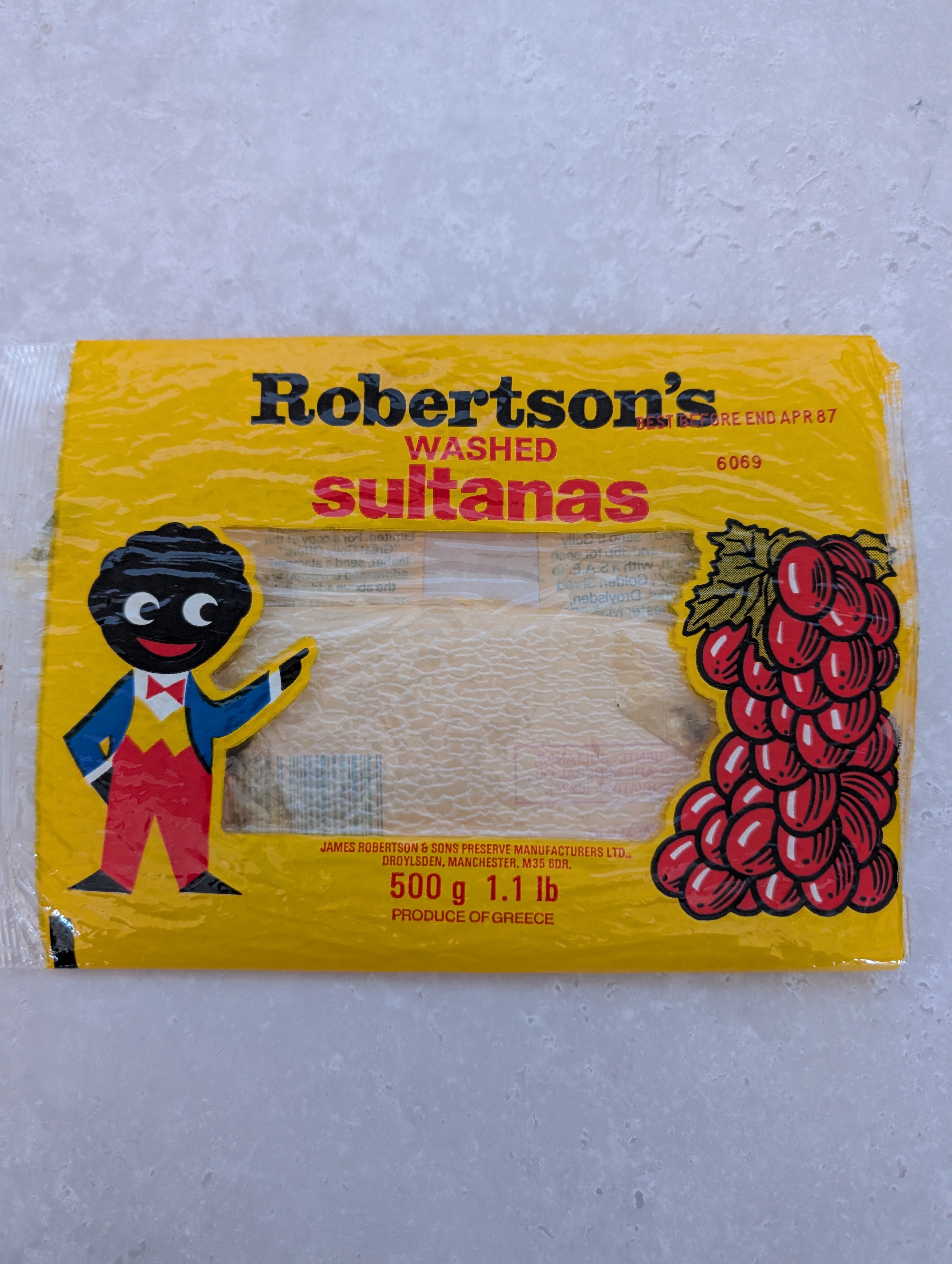 Robertsons Sultana Packaging – GollyBadges.com