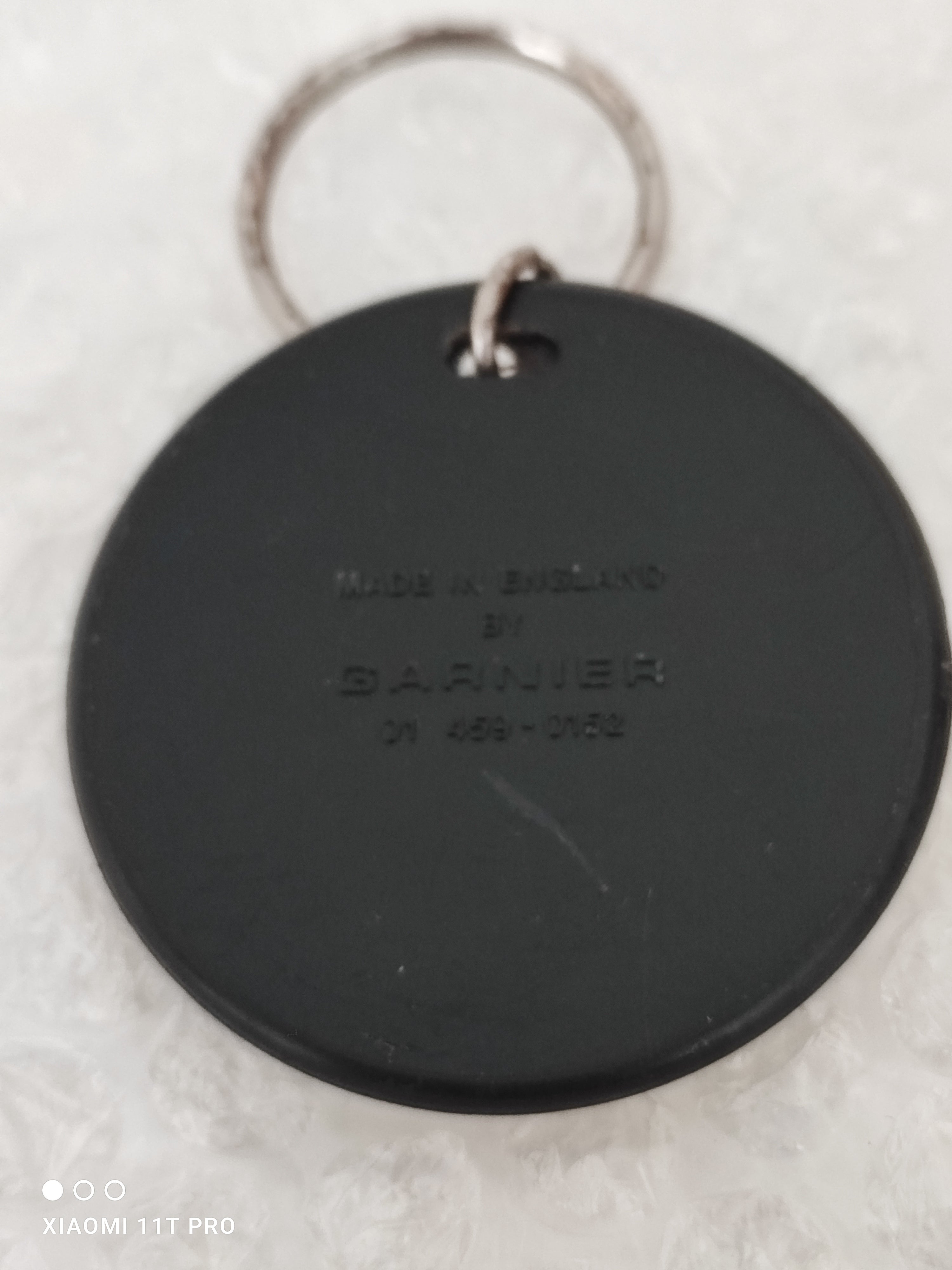 Robertsons Yellow Round Enamel Keyring by Garnier – GollyBadges.com