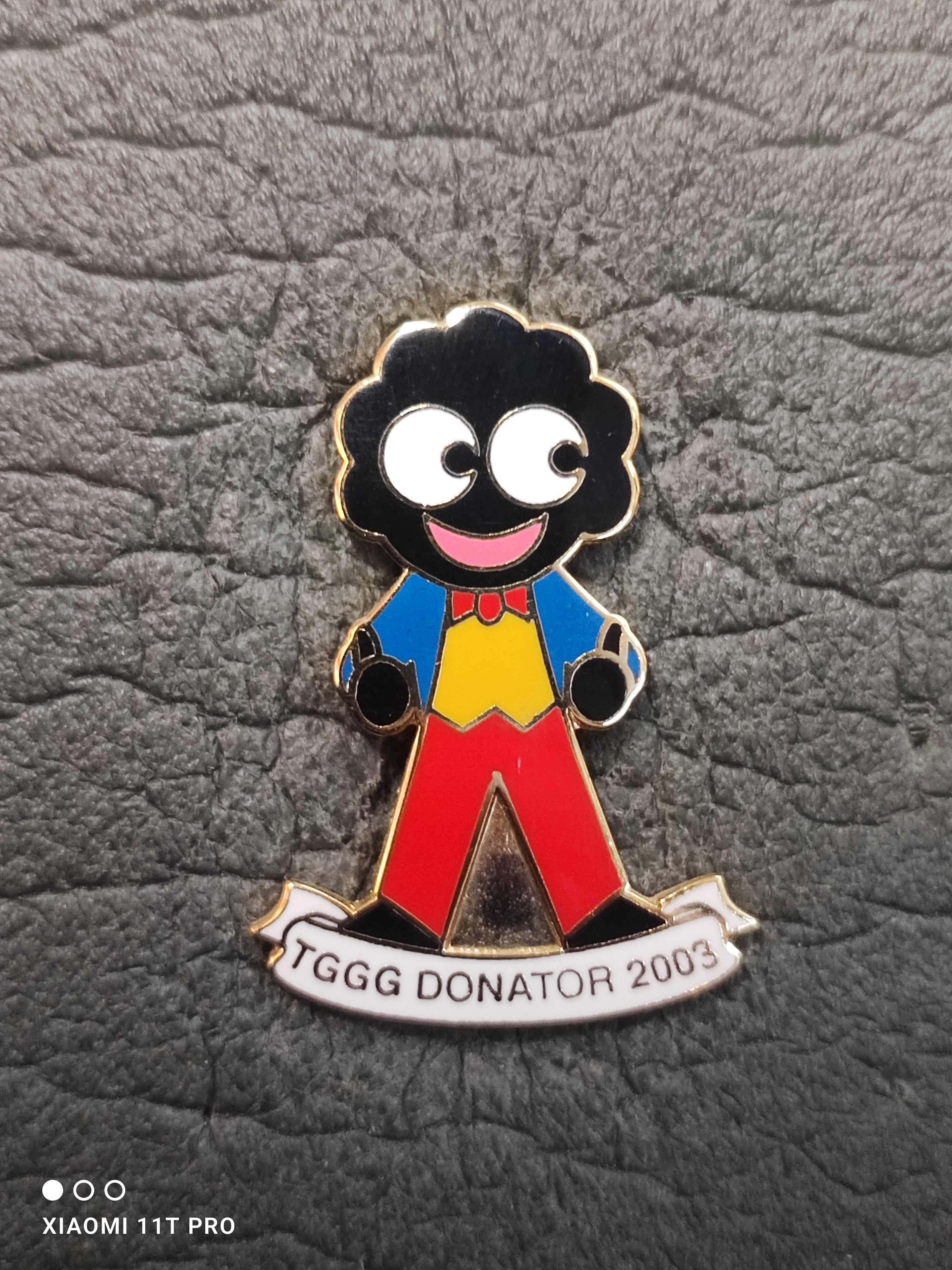 TGGG Donator Badge 2003 White Scroll – GollyBadges.com