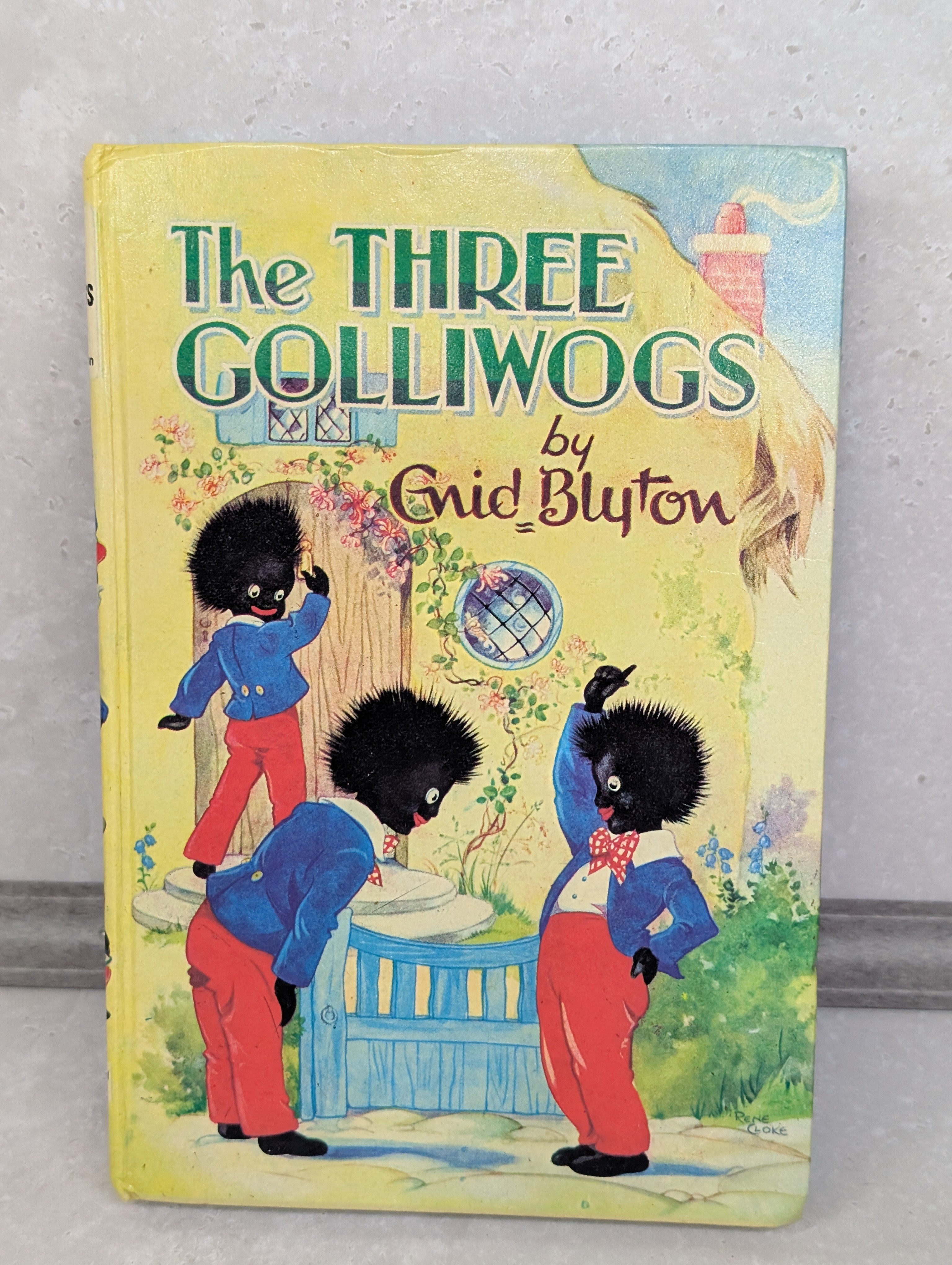The Three Little Golliwogs by Enid Blyton – GollyBadges.com