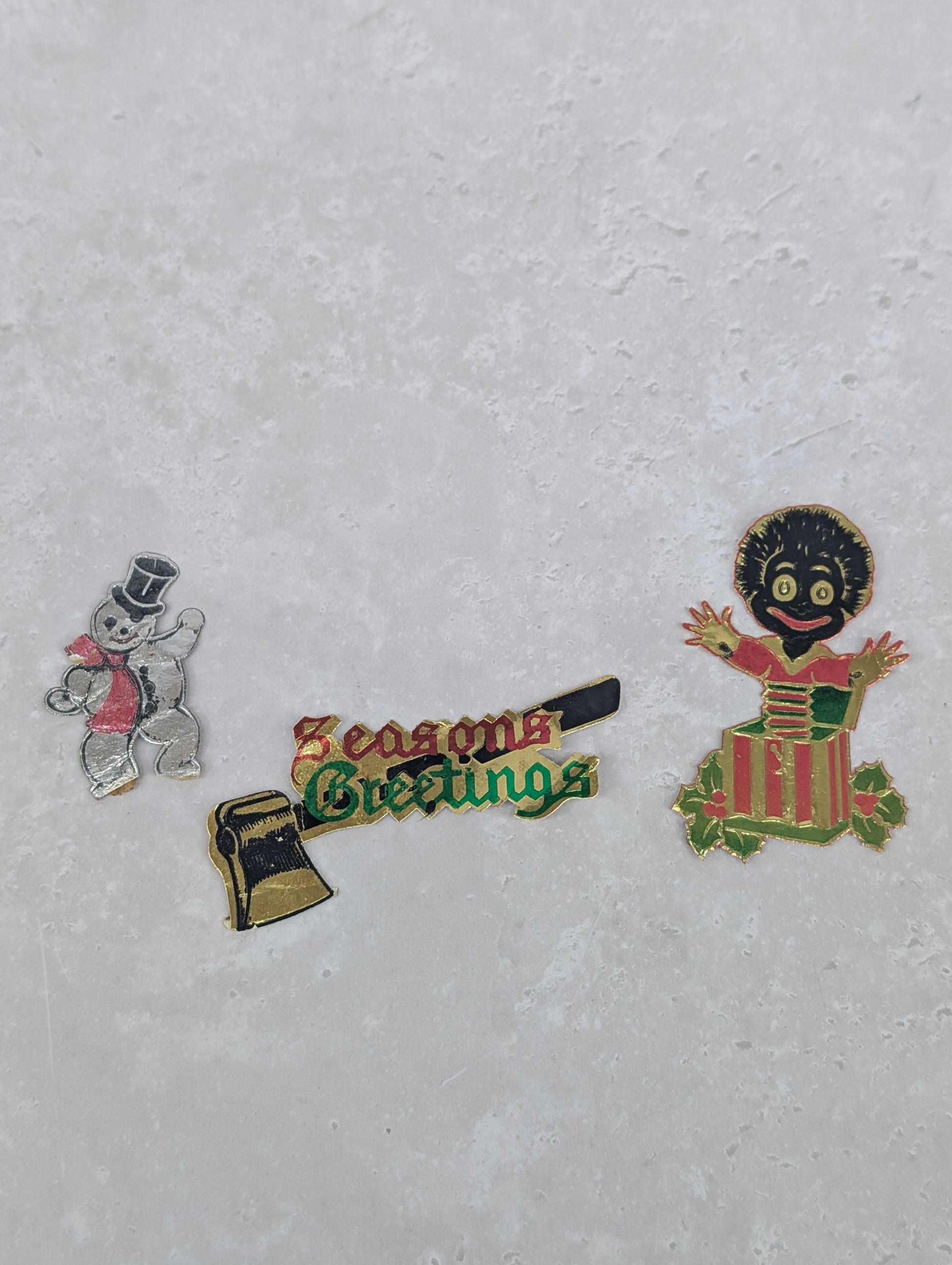 Vintage Paper Cake Decorations – GollyBadges.com