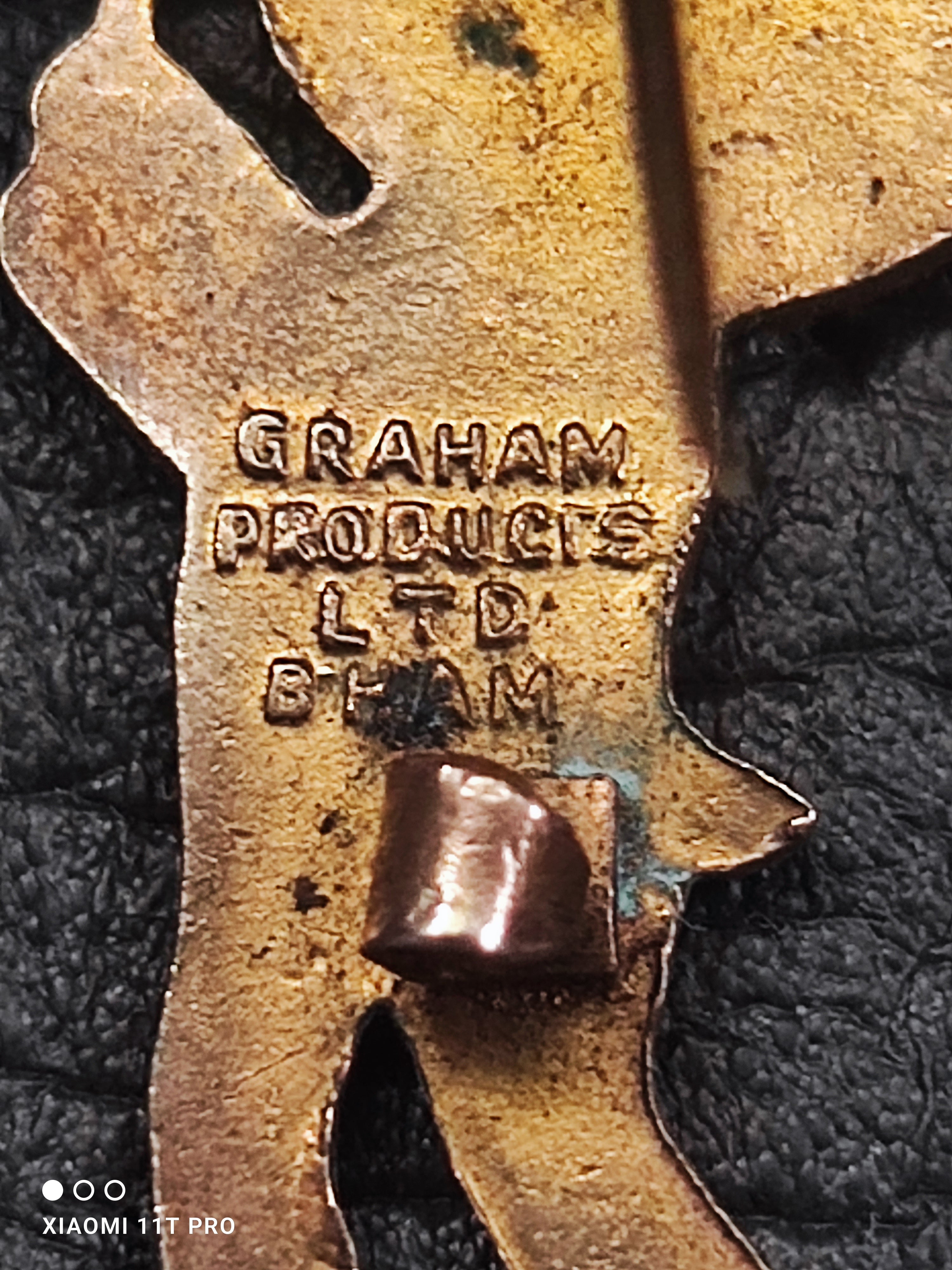 Cricketer by Graham Products Type ll – GollyBadges.com