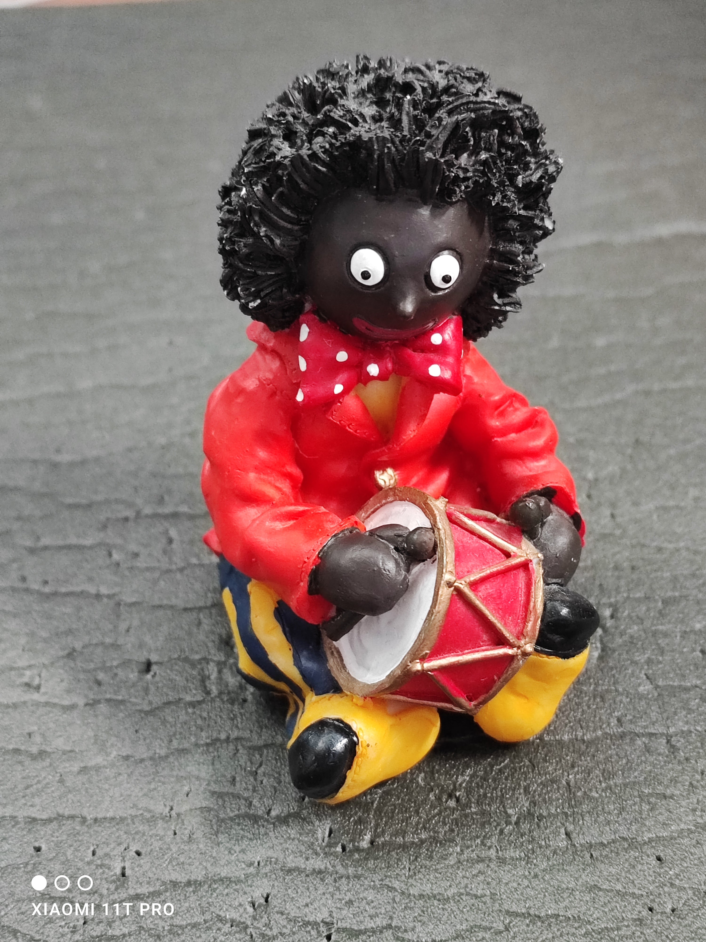 Drummer Figure Regency Fine Arts – GollyBadges.com