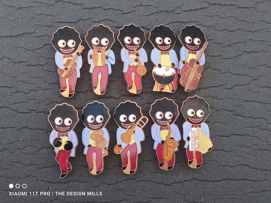 Full Set of 10 Token Inspired Badges – GollyBadges.com