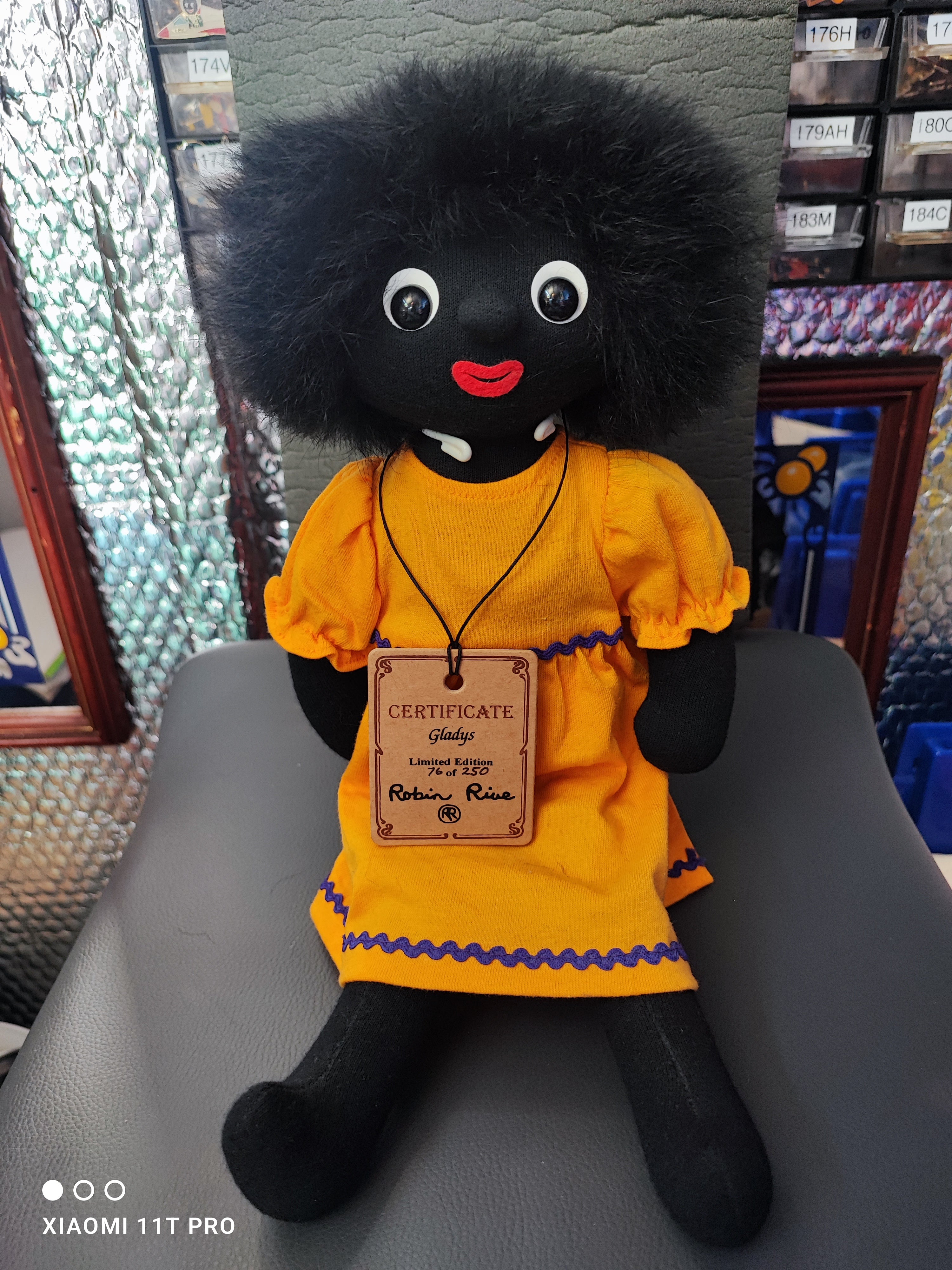 Gladys by Robin Rive – GollyBadges.com