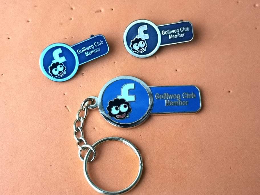 Golliwog Club Keyring and Badge Pair – GollyBadges.com