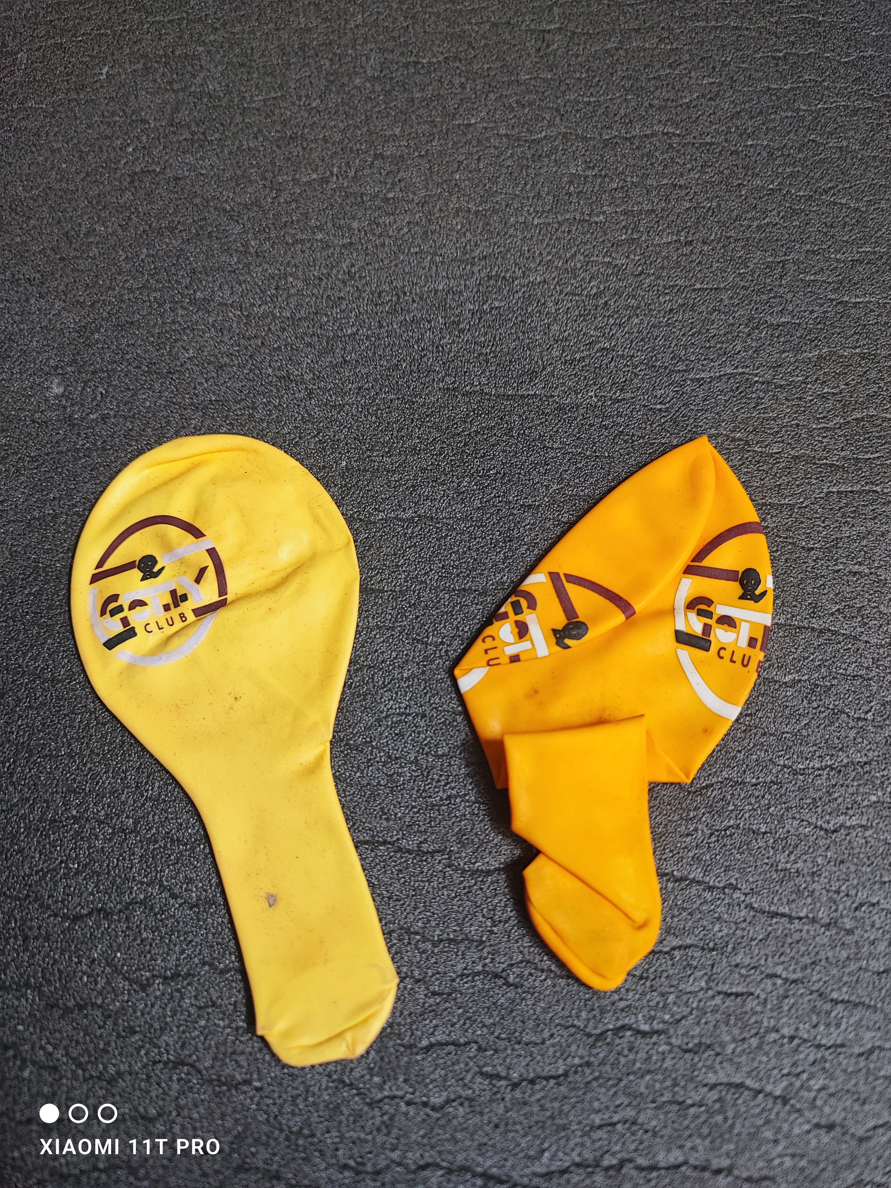 Golly Club Balloon Orange – GollyBadges.com