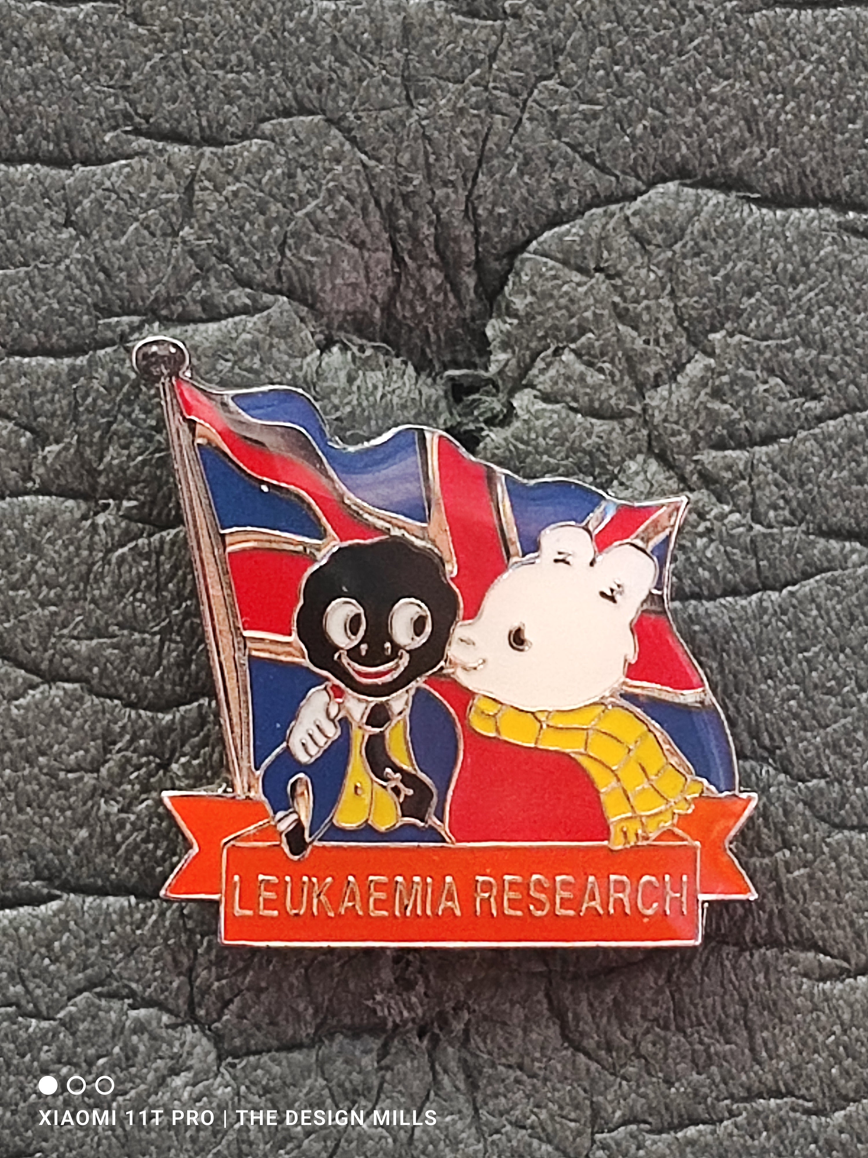 Golly and Rupert Flag Badge Orange Banner – GollyBadges.com