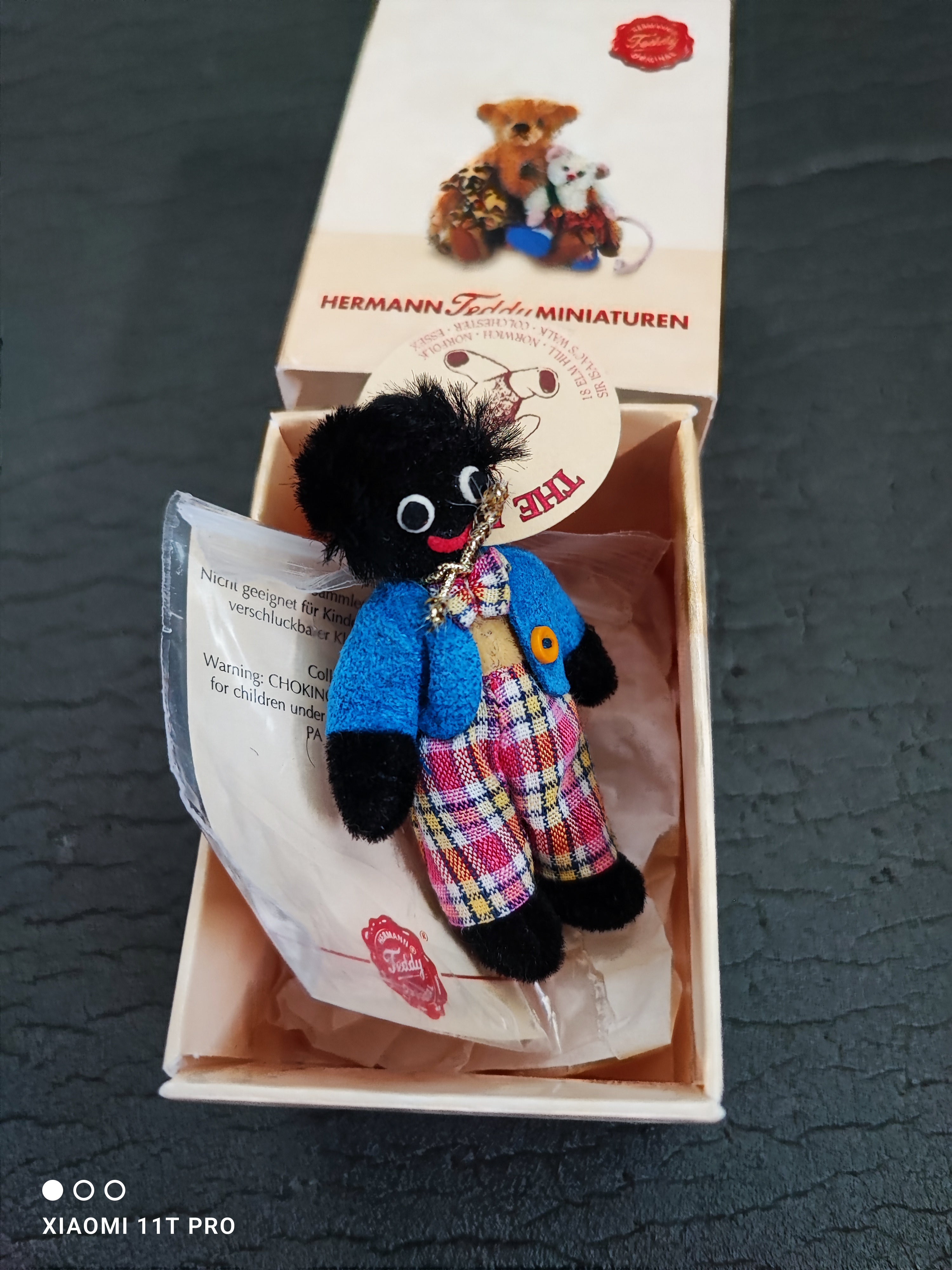 Hermann Golly Boy Miniature – GollyBadges.com