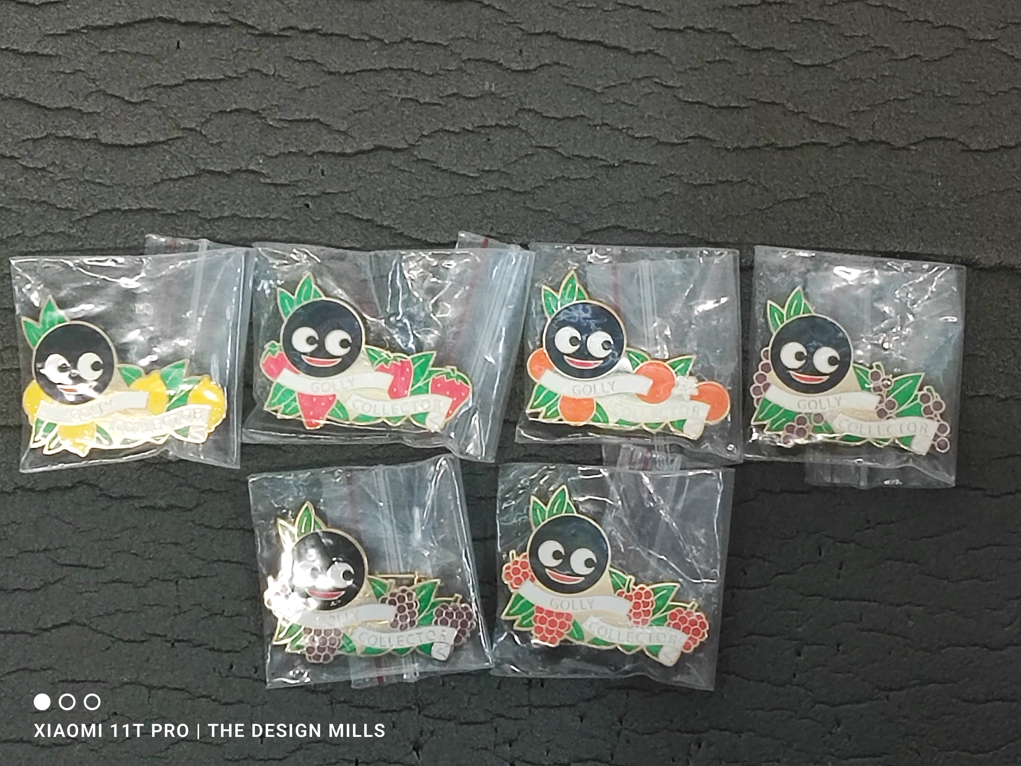 Set of 6 Fruit Scrolls - White Scroll by Holden – GollyBadges.com