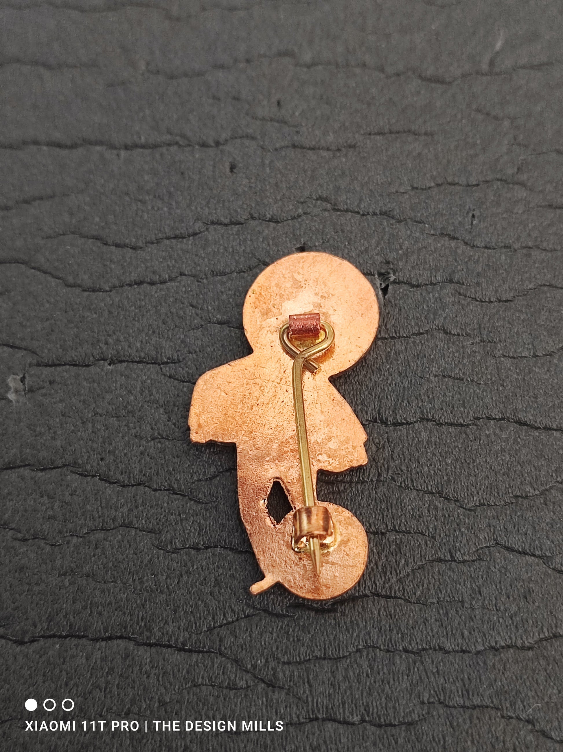 White Ball – GollyBadges.com